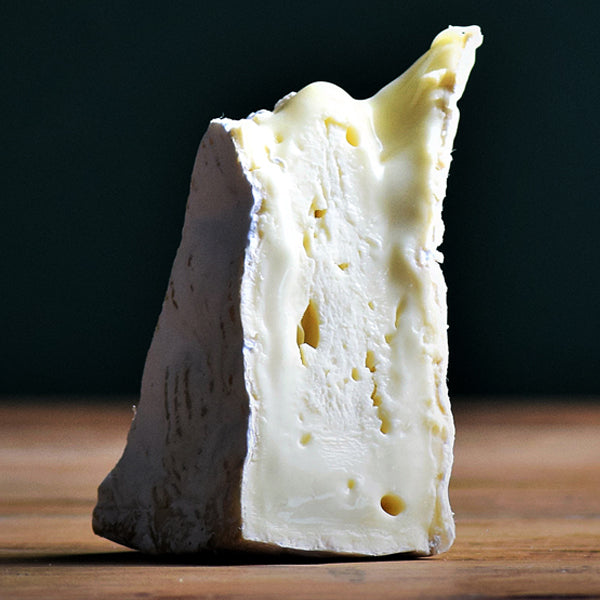 Baron Bigod - Brie de Meaux British Cheese - Rennet & Rind