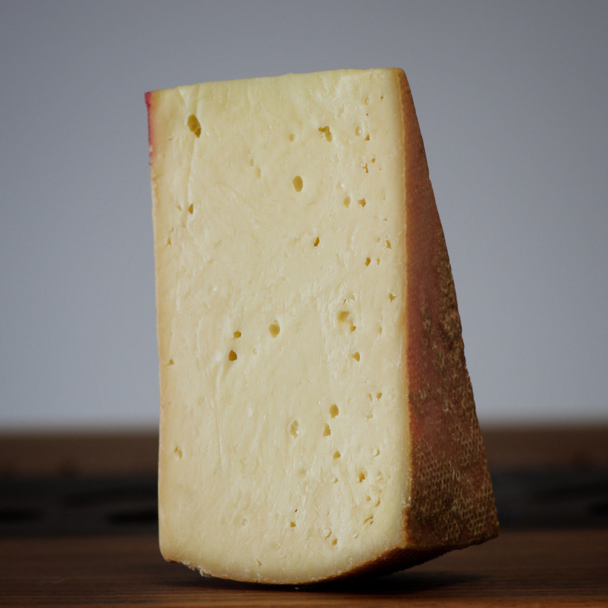 AlpenCheddar - British Artisan Firm Cheddar - Rennet & rind – Rennet & Rind